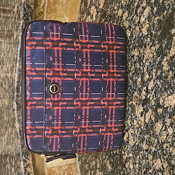 Coach | Accessories | Coach Ipad Zip Tablet Case | Poshmark